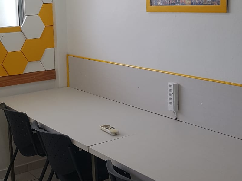 Bee u - Funcionários - Belo Horizonte/MG - Woba